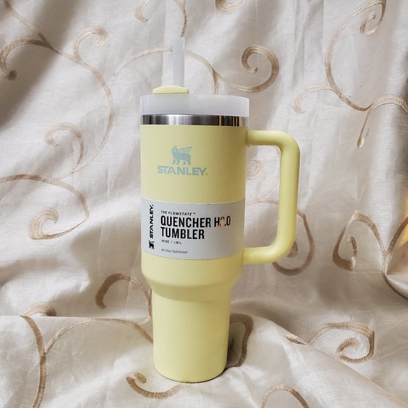 Stanley | Kitchen | Nwt New Release Stanley Quencher H2 Tumbler In ...